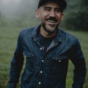 Homestead Living - Quarterly Homesteading Magazine